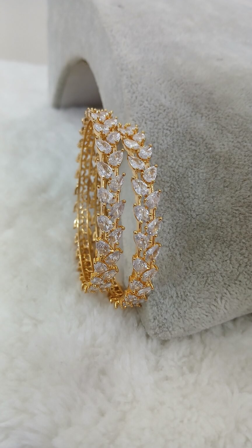 Drop uncut bangles - Nandhana Collections